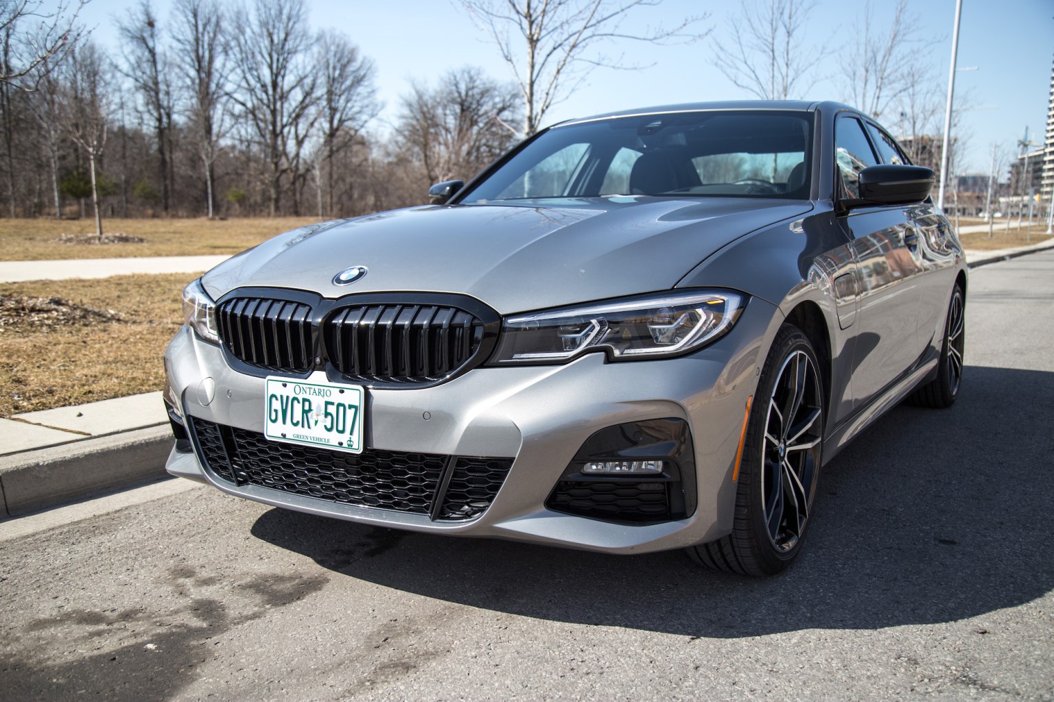 Review: 2021 BMW 330e xDrive – Canadian Auto Review