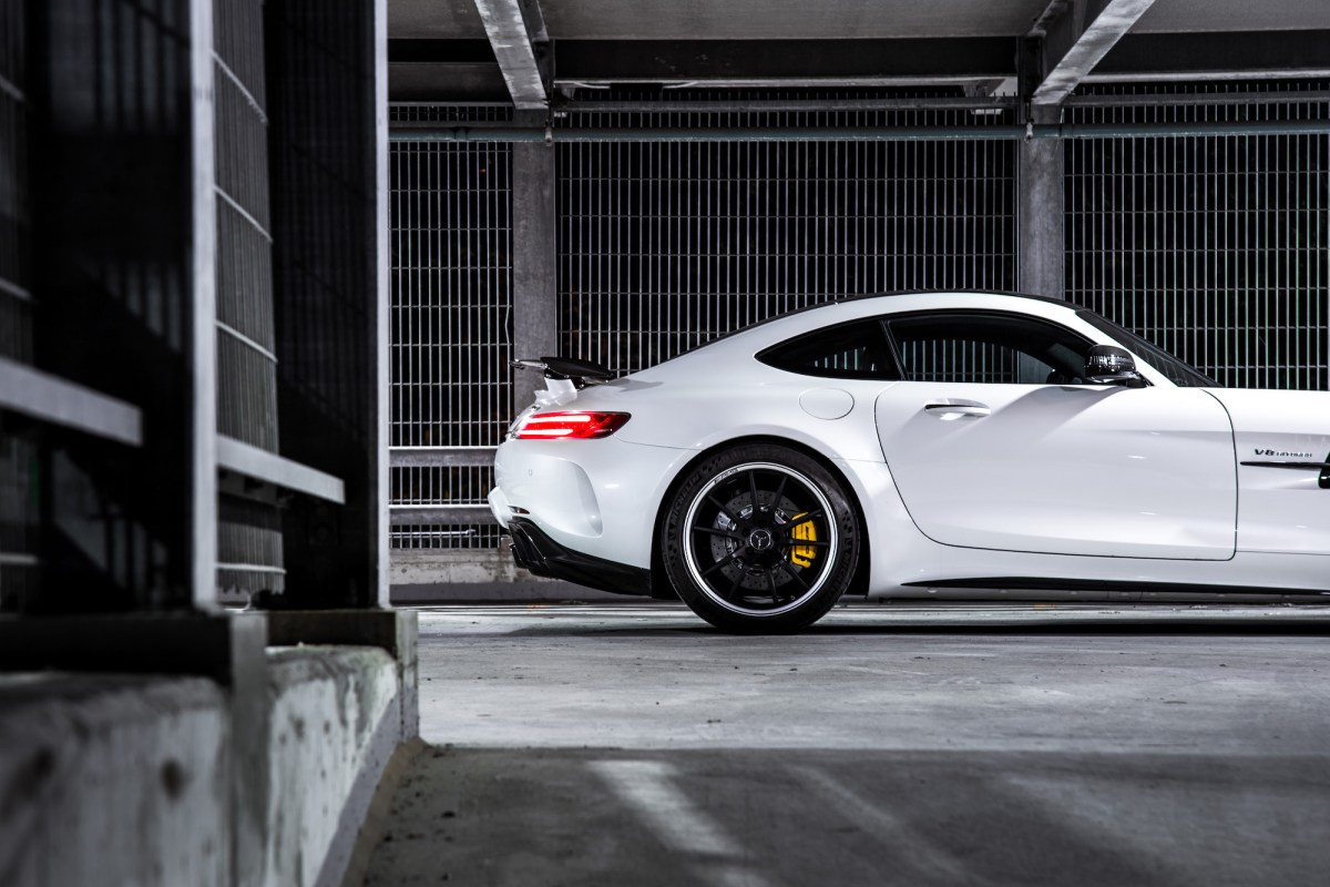 Review: 2020 Mercedes-AMG GT R – Canadian Auto Review