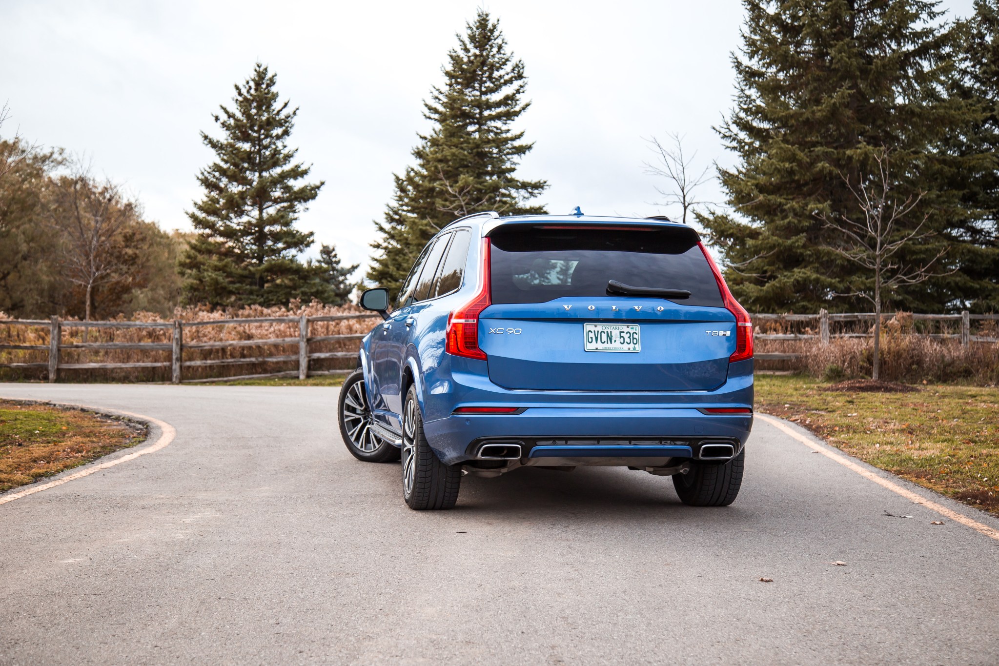 Review: 2020 Volvo XC90 T8 R-Design – Canadian Auto Review