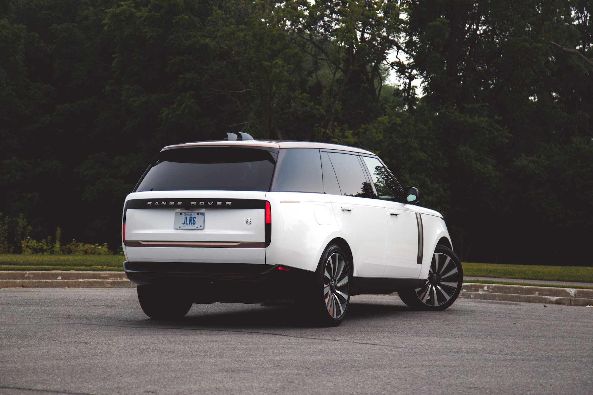 Review: 2023 Range Rover SV – Canadian Auto Review