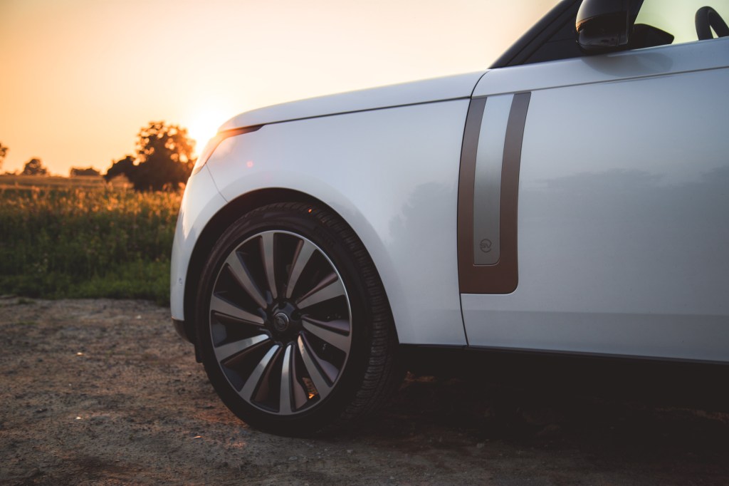 Review: 2023 Range Rover SV – Canadian Auto Review