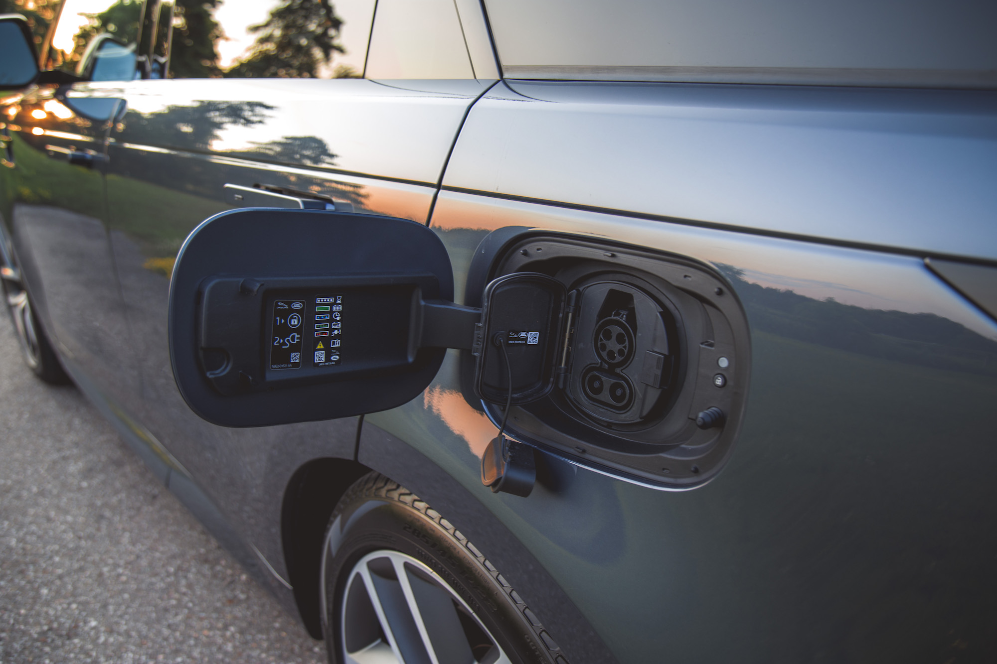 Review: 2023 Range Rover Sport P440e – Canadian Auto Review