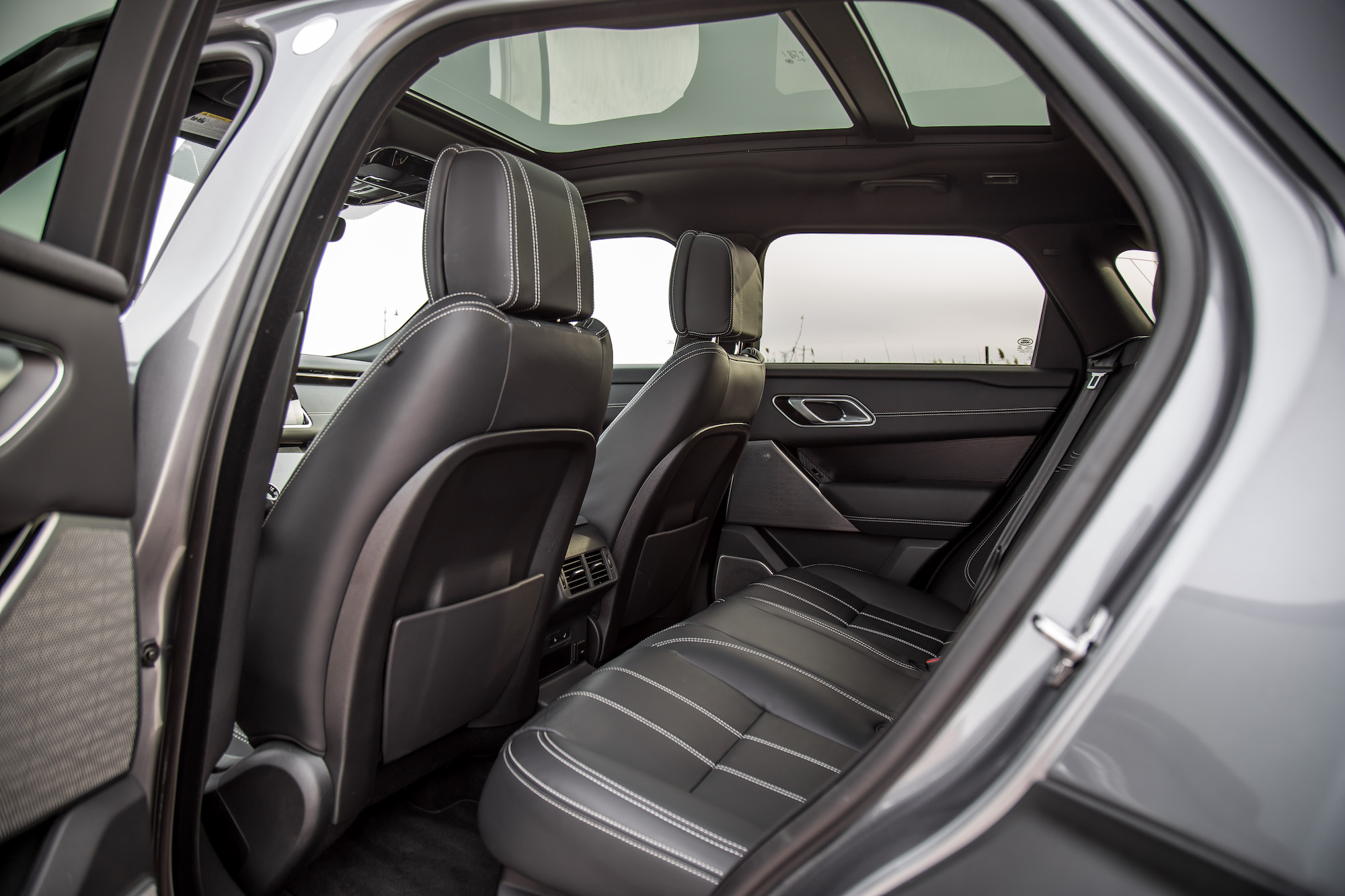 Review: 2022 Range Rover Velar – Canadian Auto Review