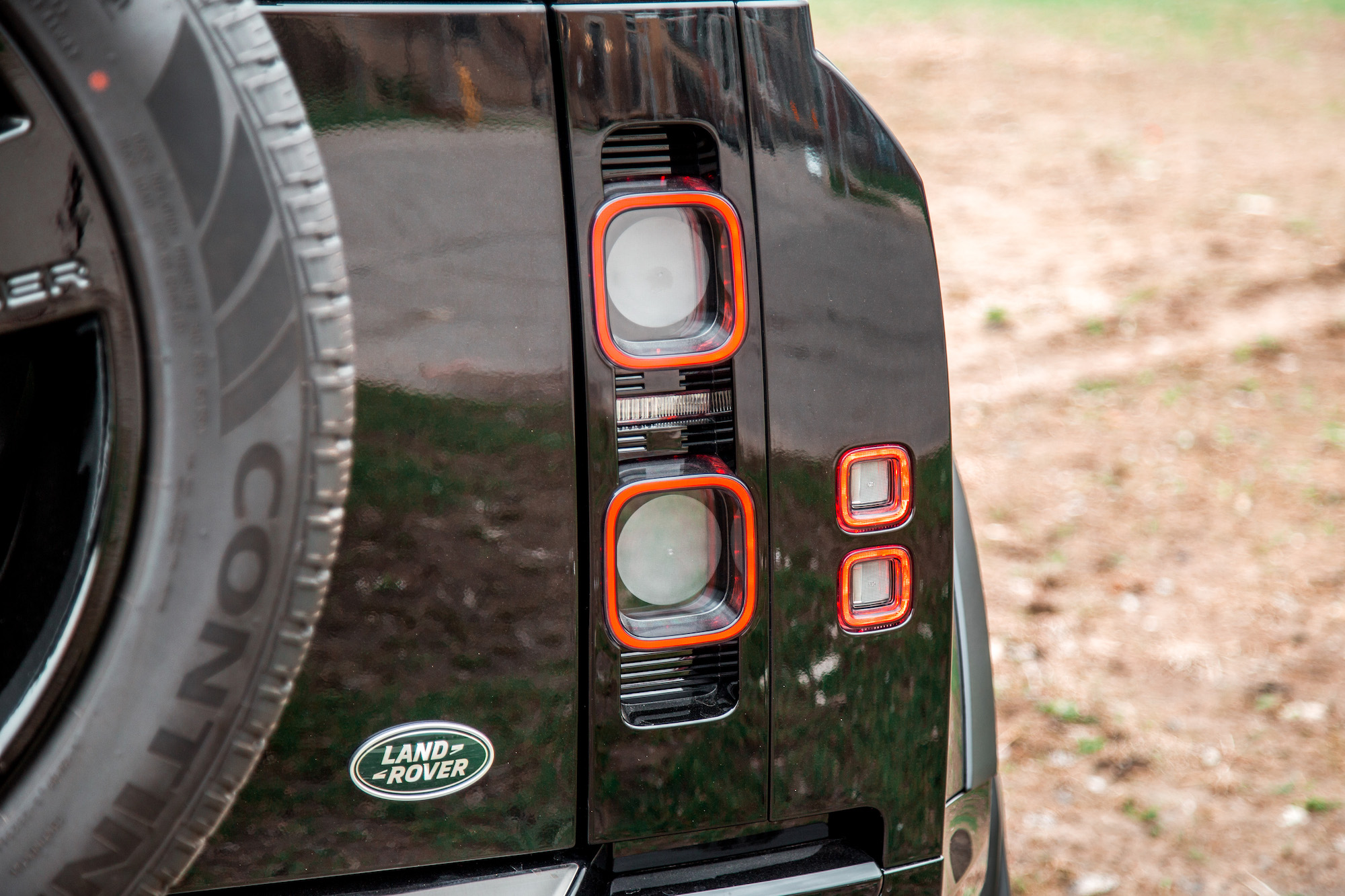 Review: 2022 Land Rover Defender V8 – Canadian Auto Review