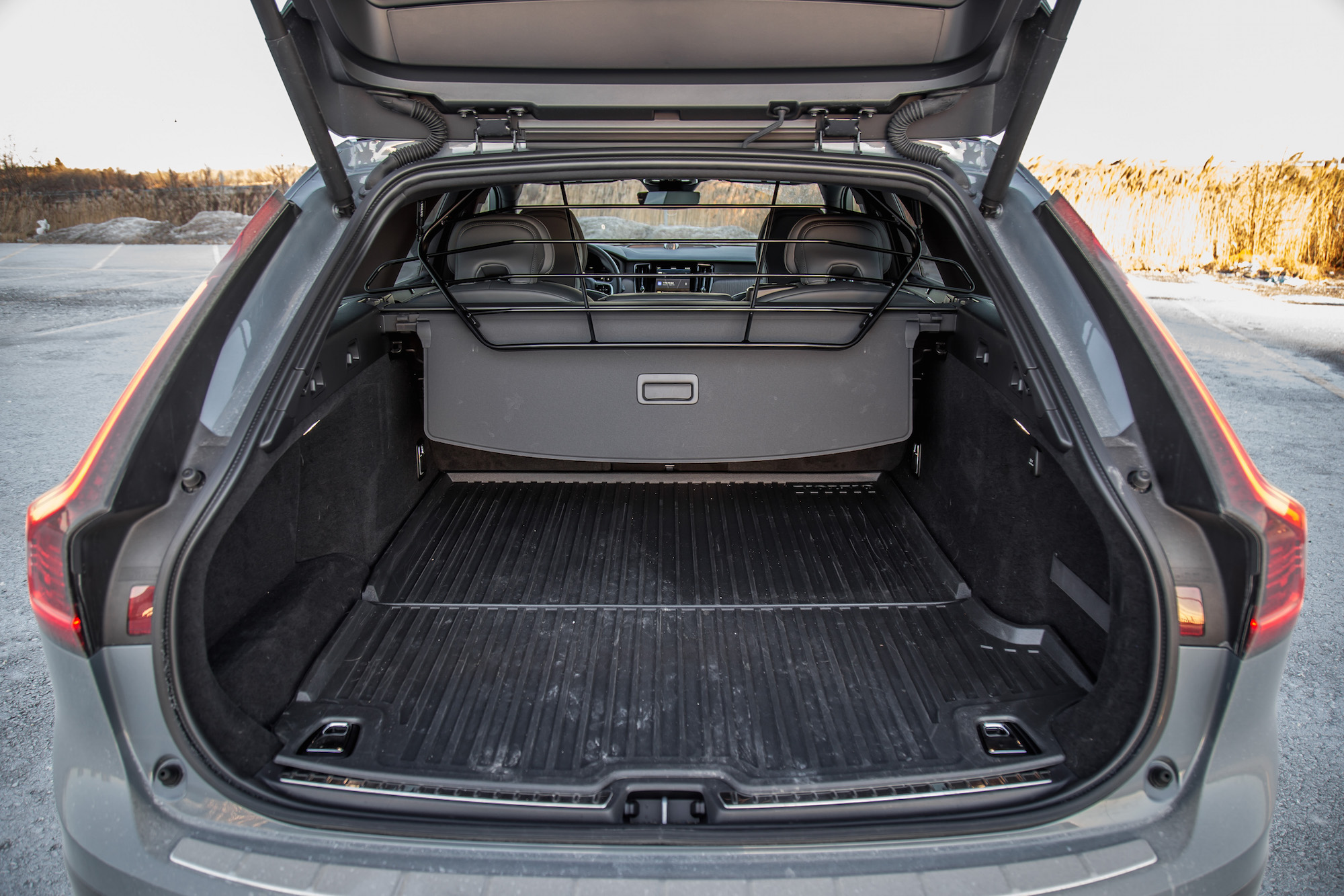 Review: 2022 Volvo V90 Cross Country – Canadian Auto Review