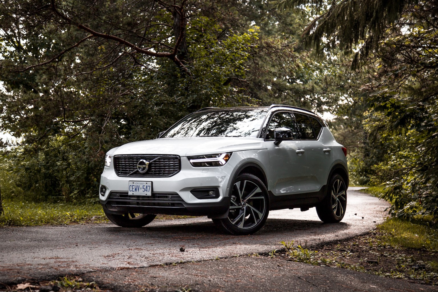Review: 2019 Volvo XC40 R-Design – Canadian Auto Review