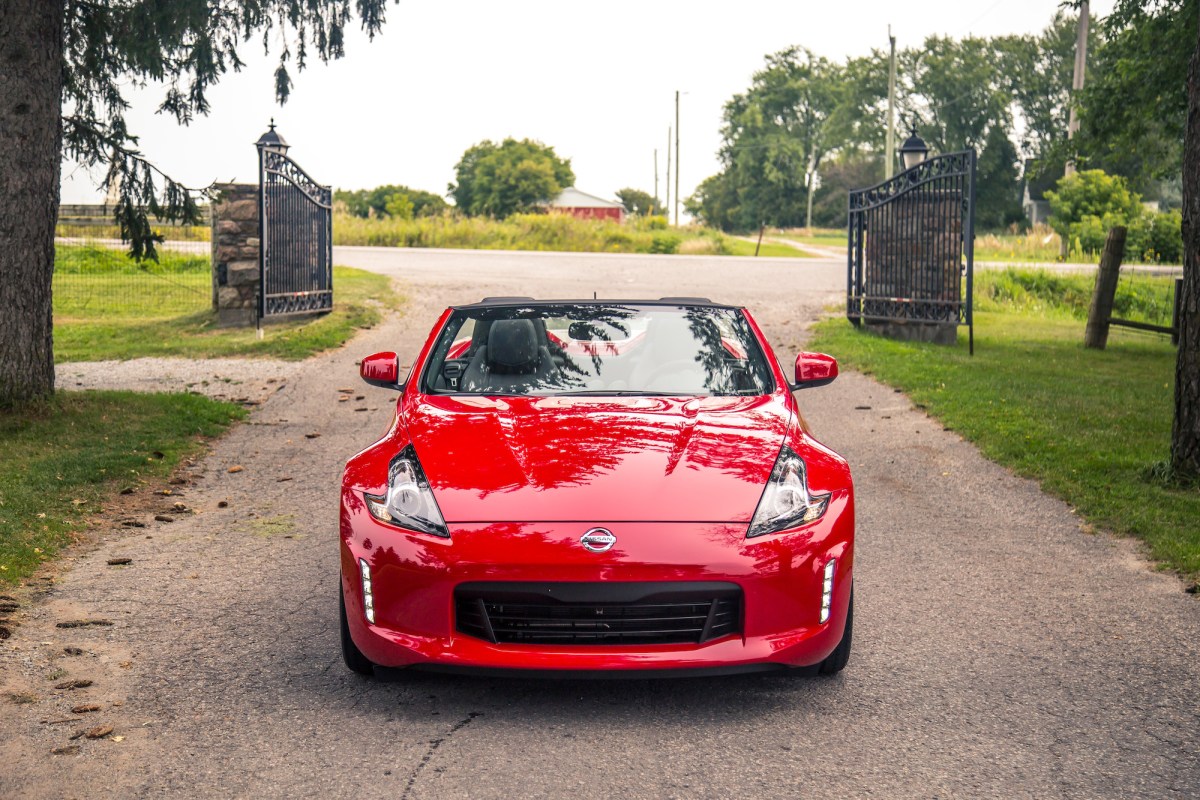 Review: 2018 Nissan 370Z Roadster Touring Sport – Canadian Auto Review