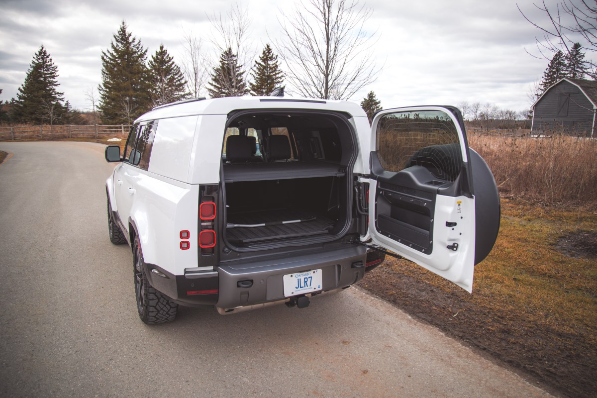 Review: 2024 Land Rover Defender 130 Outbound – Canadian Auto Review