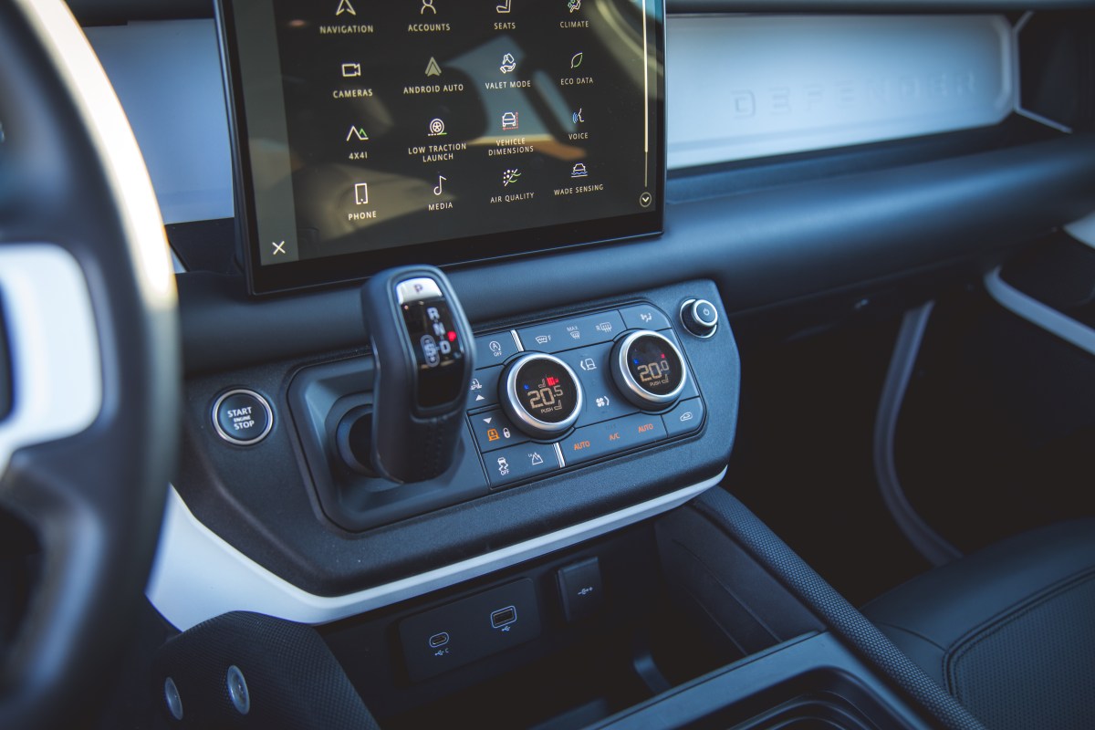 Review: 2024 Land Rover Defender 110 SE P500 – Canadian Auto Review