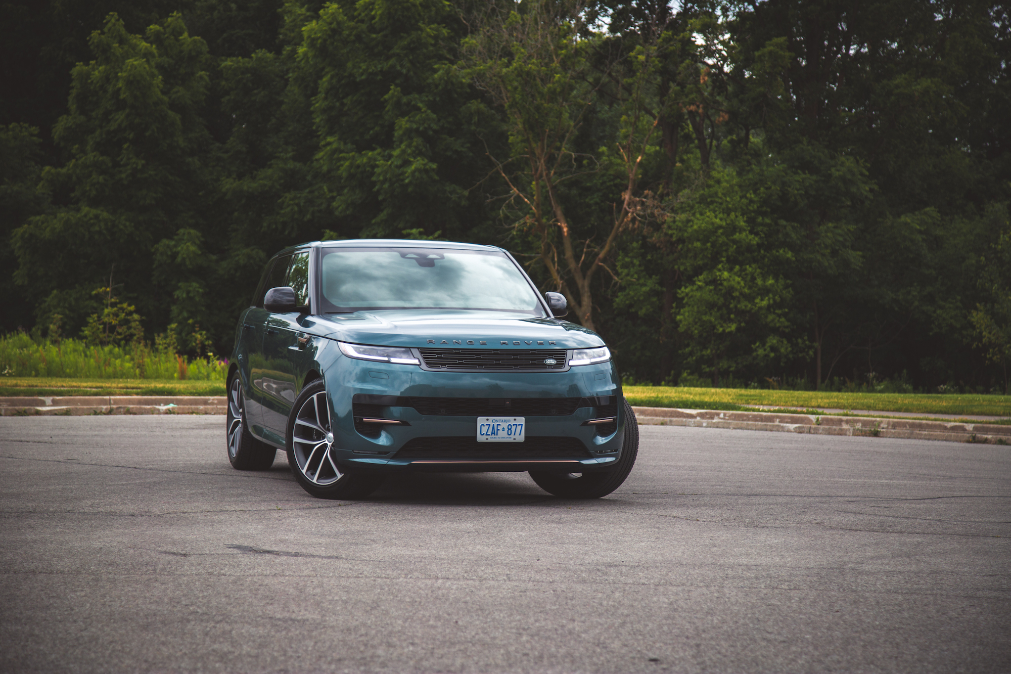 Review: 2024 Range Rover Sport P400 Dynamic SE – Canadian Auto Review