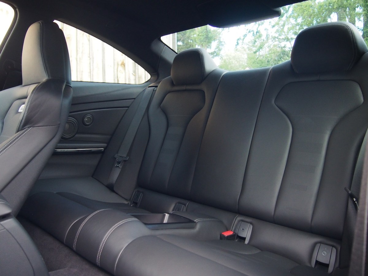Review: 2015 BMW M4 Coupé – Canadian Auto Review