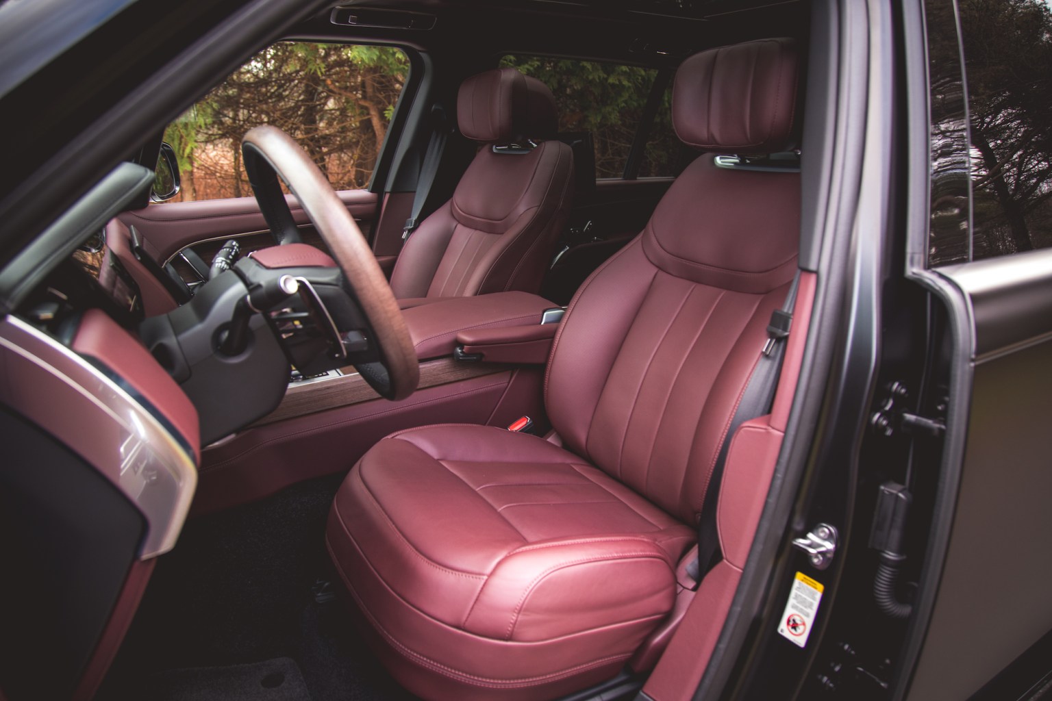 Review: 2025 Range Rover Autobiography – Canadian Auto Review