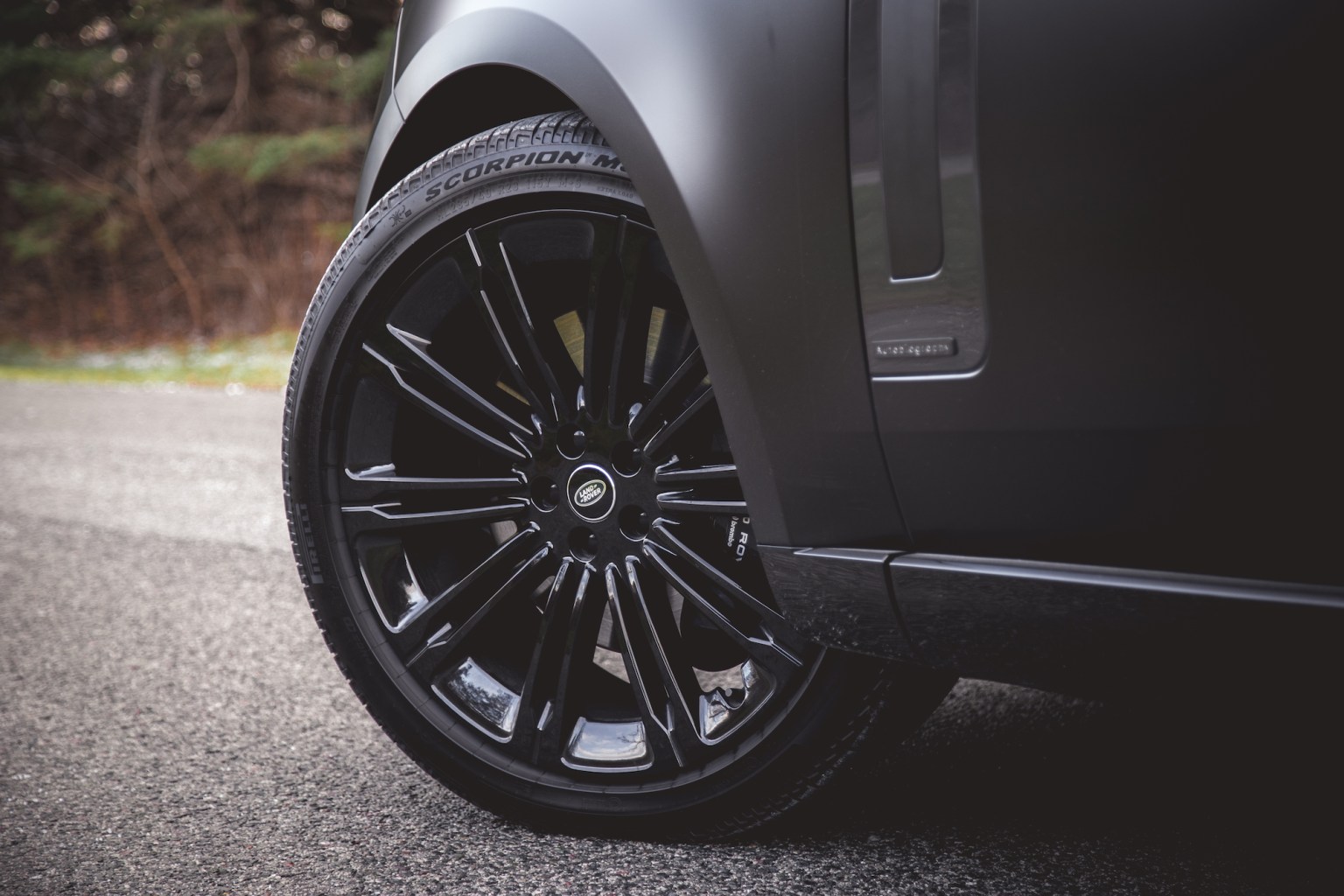 Review: 2025 Range Rover Autobiography – Canadian Auto Review