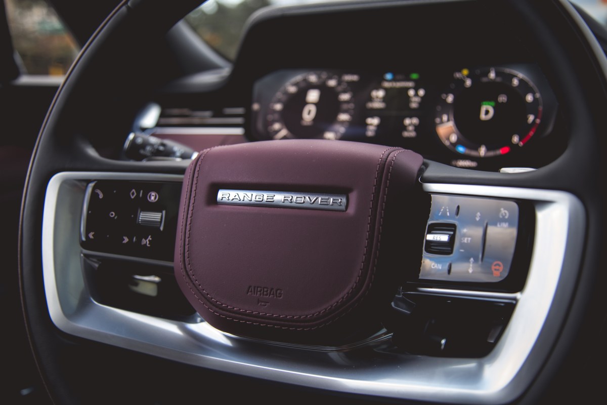 Review: 2025 Range Rover Autobiography – Canadian Auto Review