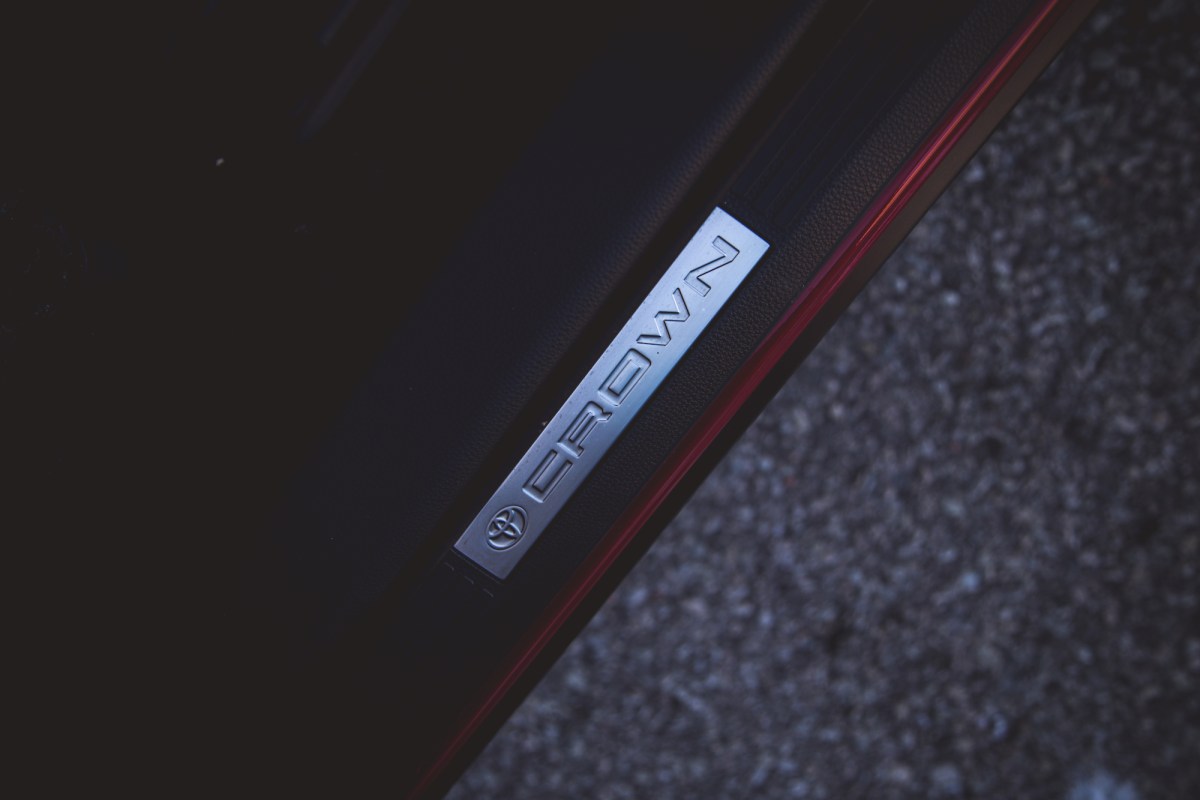 Review: 2025 Toyota Crown Signia Limited – Canadian Auto Review