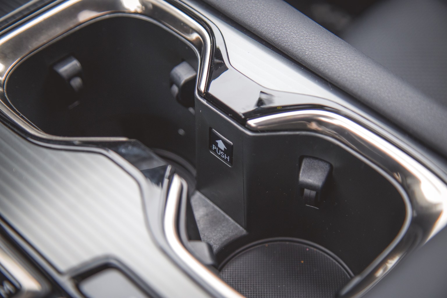 Review: 2025 Lexus RX500h Black Line – Canadian Auto Review