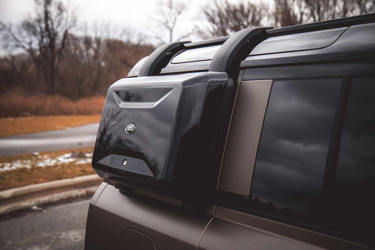 Review: 2025 Land Rover Defender 110 P400 X-Dynamic SE – Canadian Auto ...