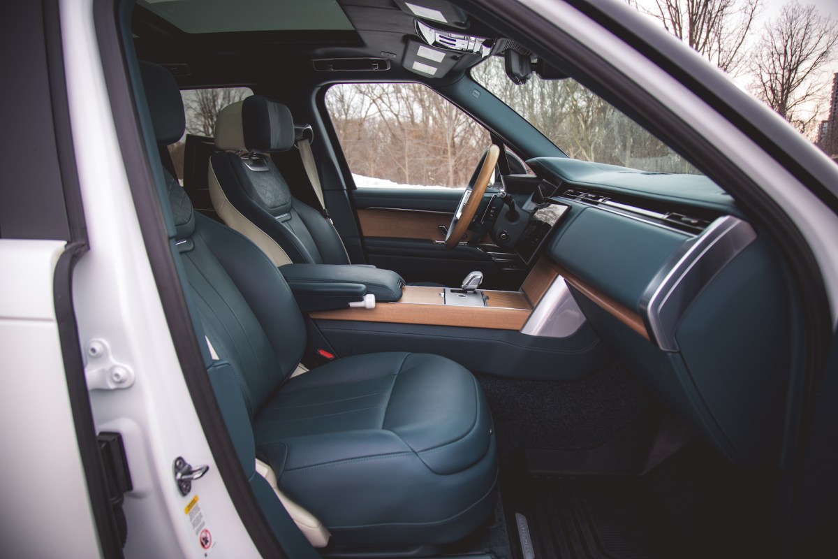 Review: 2025 Range Rover SV – Canadian Auto Review